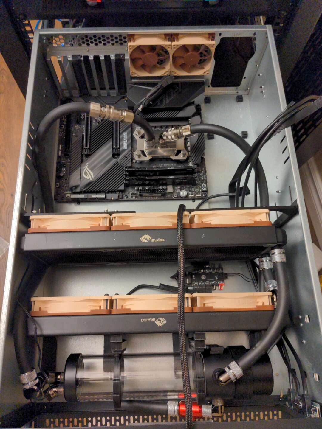 Radiators in series, extreme pressure drop : r/watercooling