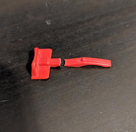 Tail light locking tab - CAMARO6