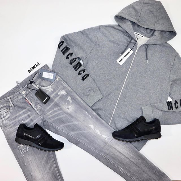How is the clean look of these clothes created? : r/AskPhotography