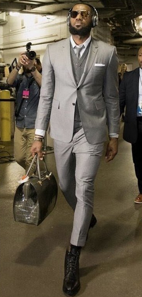 Bron fam out here watching tonight like