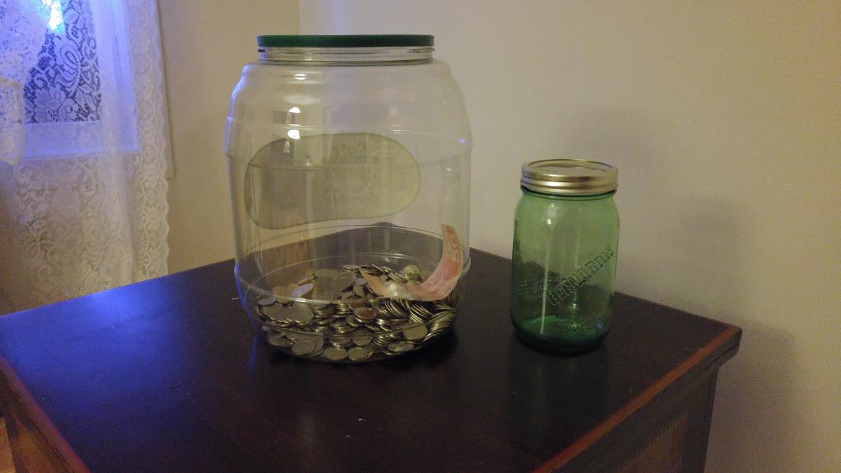 CONTEST - Guess the Jar Amount! - Printable Version