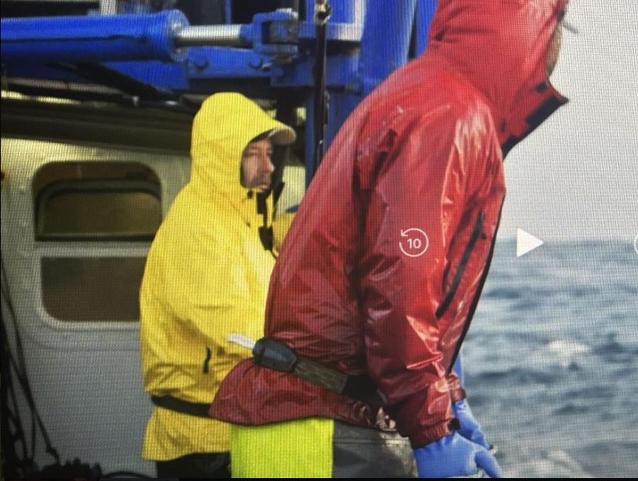 I caught a glimpse of Edgar on the newest episode. : r/deadliestcatch