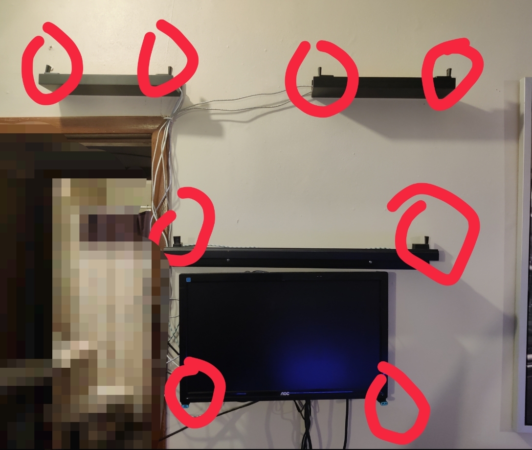 11 point tracking - do the dongles have to be separate? : r/Vive