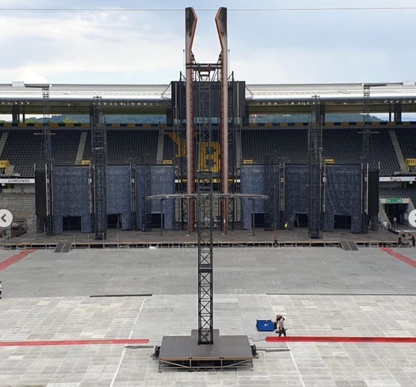 How does the stage construction work? : r/Rammstein