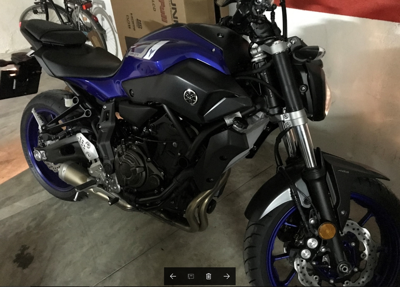 Presentacion de mi nueva Primera moto - MT-07 Azul (2017) - Forocoches