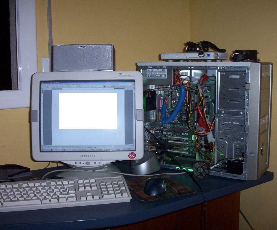 Os dejo una foto de mi setup gamer en 2003 - Forocoches