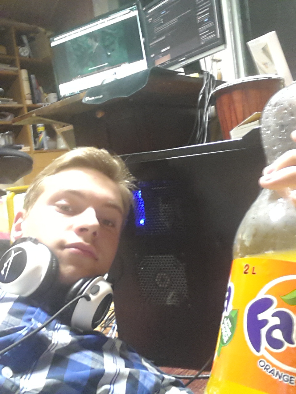 Is this real life, or is this just Fanta-sea? : r/pcmasterrace