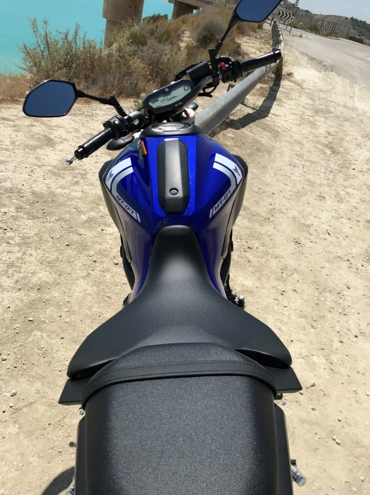 Presentacion de mi nueva Primera moto - MT-07 Azul (2017) - Forocoches