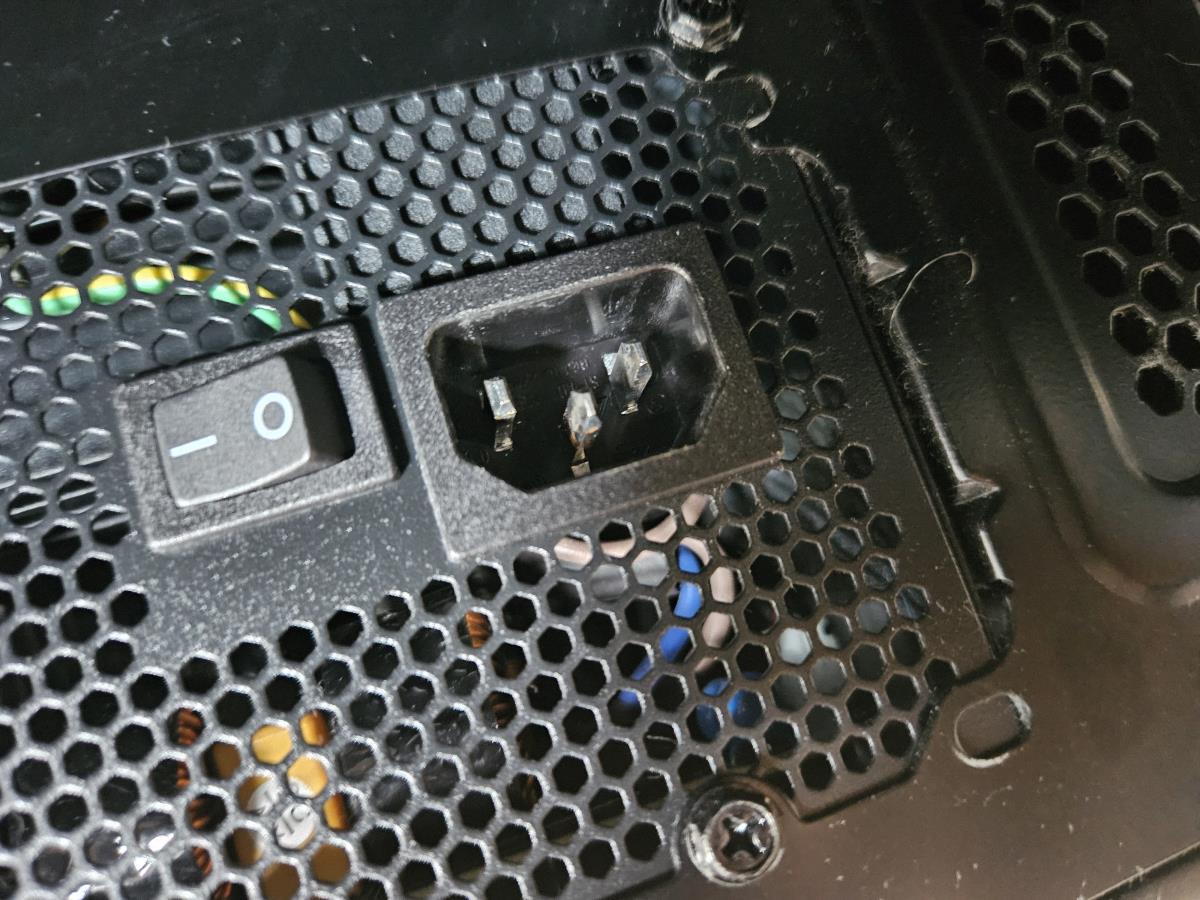 Question - PSU power cord burnt ? | Tom's Hardware Forum