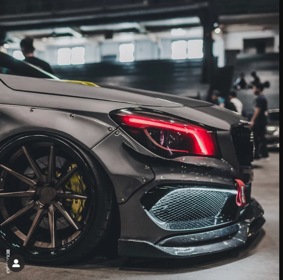 C43 Newbie here! Custom headlight color?! : r/AMG