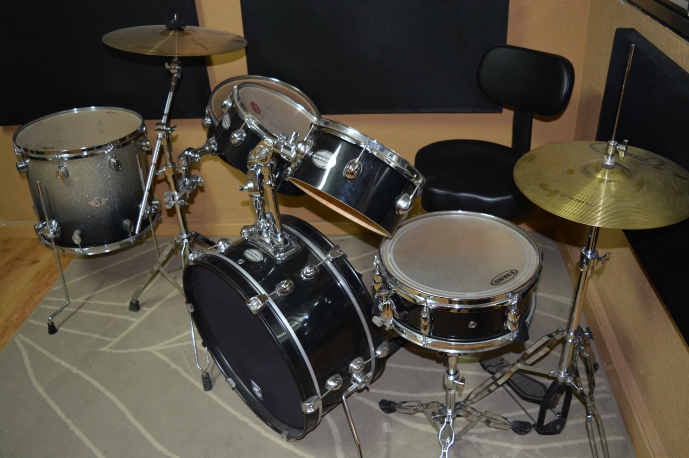 Mi estudio de grbaciÓn y equipo +tocho inside +muchas fotos - Forocoches
