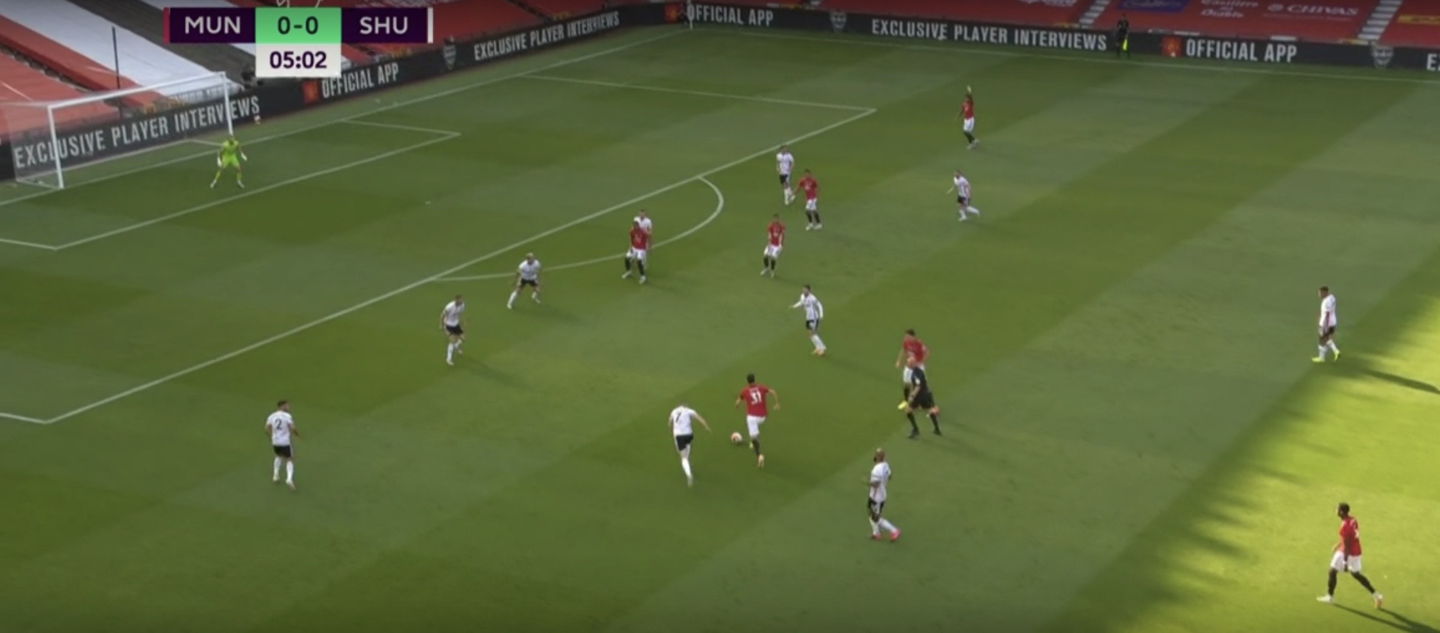 A closer look at Manchester Uniteds new midfield trio – Tactical ...