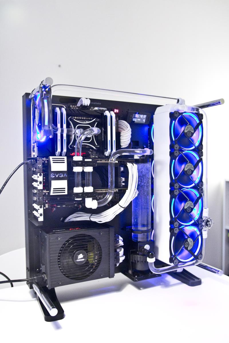 First hardline loop - Core P5 : r/watercooling