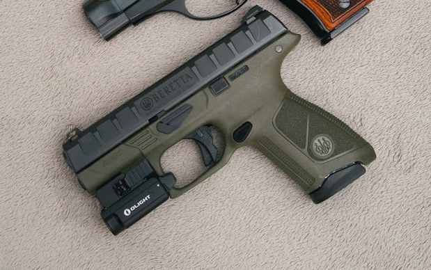 New APX Compact owner- any advice on a mounted light? : r/Beretta