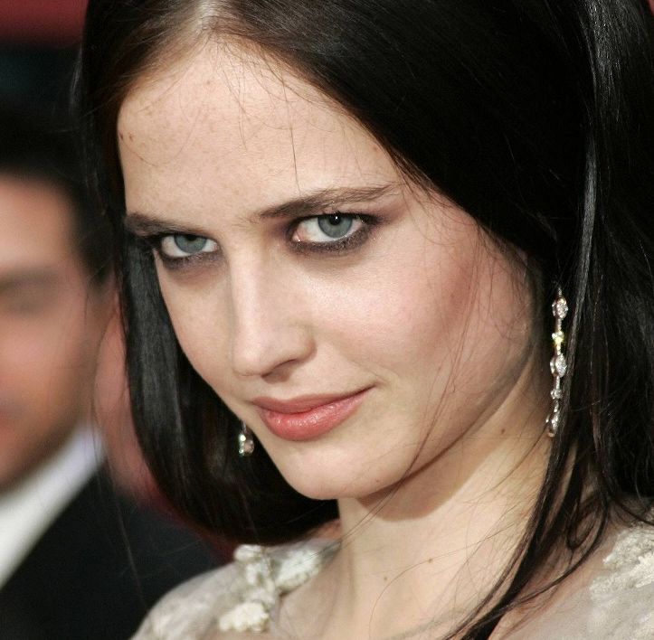 Anybody else irritated by Eva Green's face? - Bodybuilding.com Forums