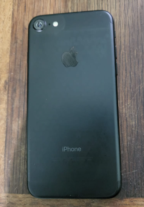 A Used Iphone 7 (TMobile Locked)